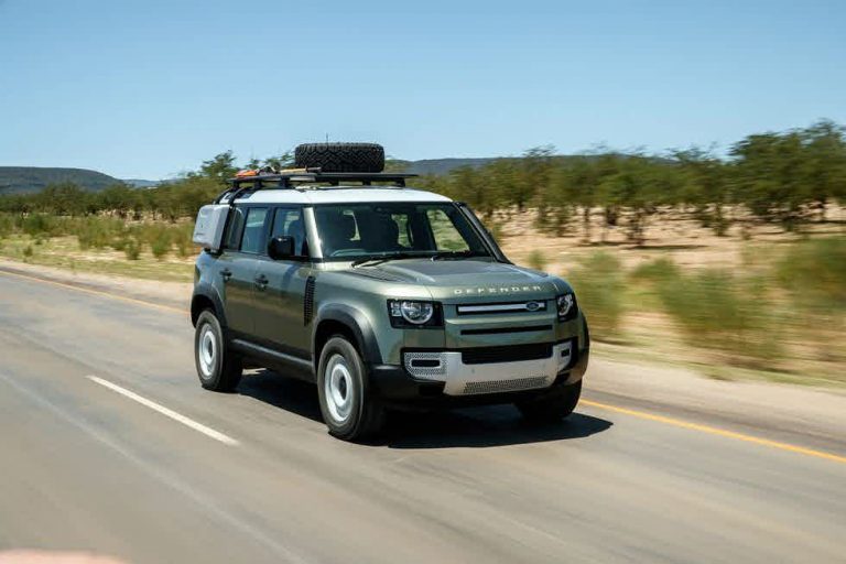 5 Top-Notch Cars That Look Like Range Rover But Cheaper